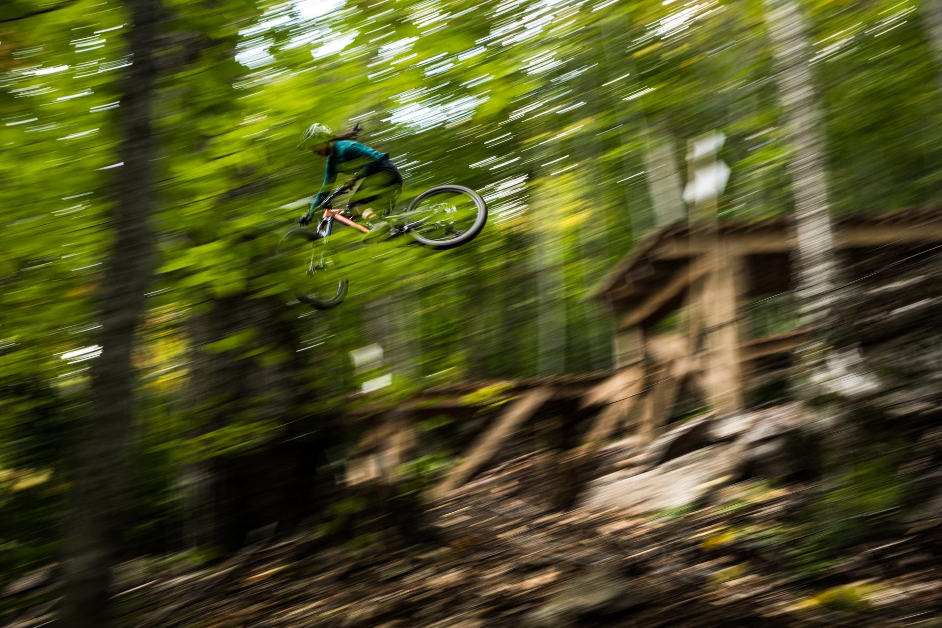 Empire 47 | Québec vélo de montagne
